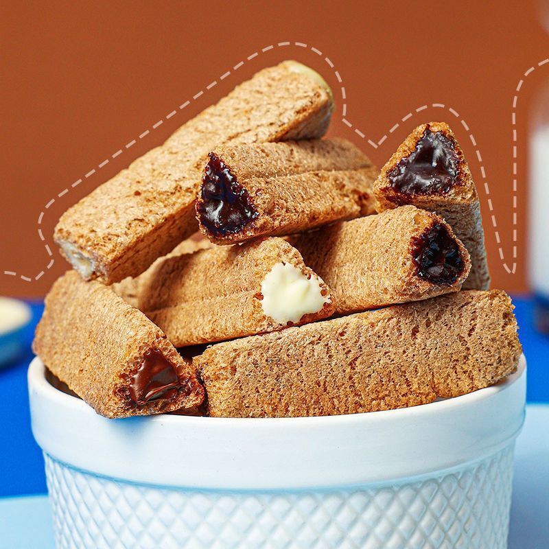 Lava Triangle Crispy Wafer with Chocolate and Milk Filling Crunchy Sna ...